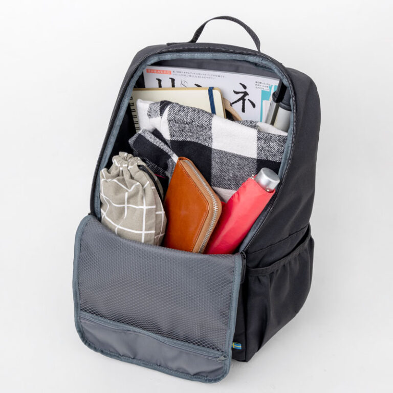 セブンネットショッピング、セブン‐イレブンで販売 moz 25th ANNIVERSARY BIG BACKPACK BOOK Special Package NORMAL SIZE 【付録 ...