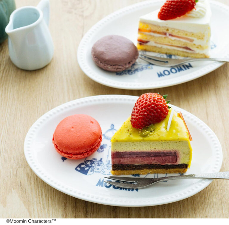 cookpad plus クックパッドプラス 2025年 秋号 【付録】 MOOMIN 磁器のオーバル皿 豪華2枚セット＜電子レンジ使用可＞ | 雑誌付録ダイアリー【発売予定・レビューブログ】